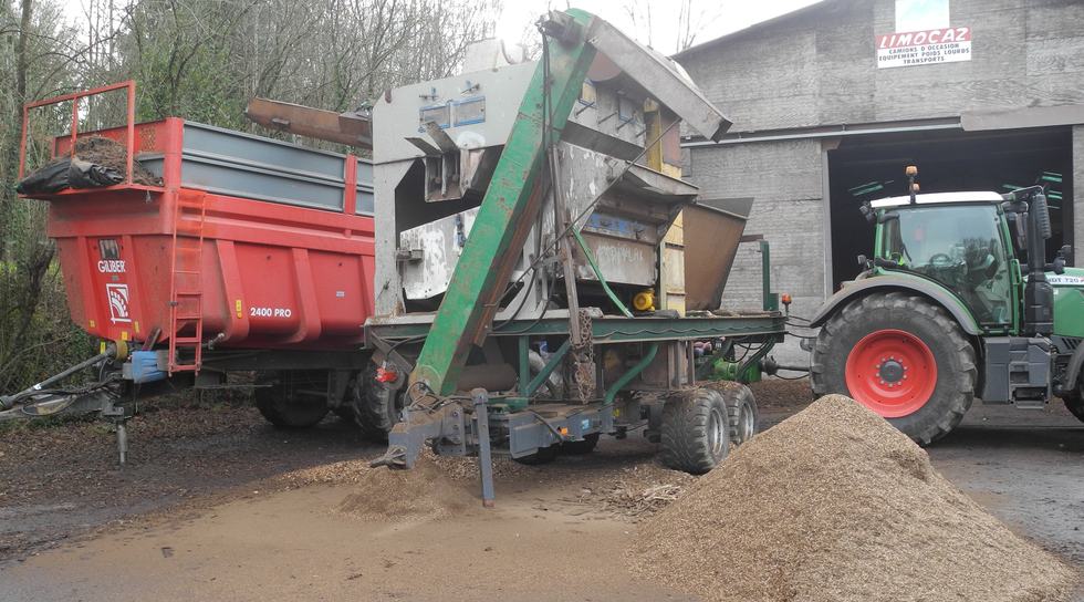 Un cribleur maison pour des plaquettes de qualité - Entraid