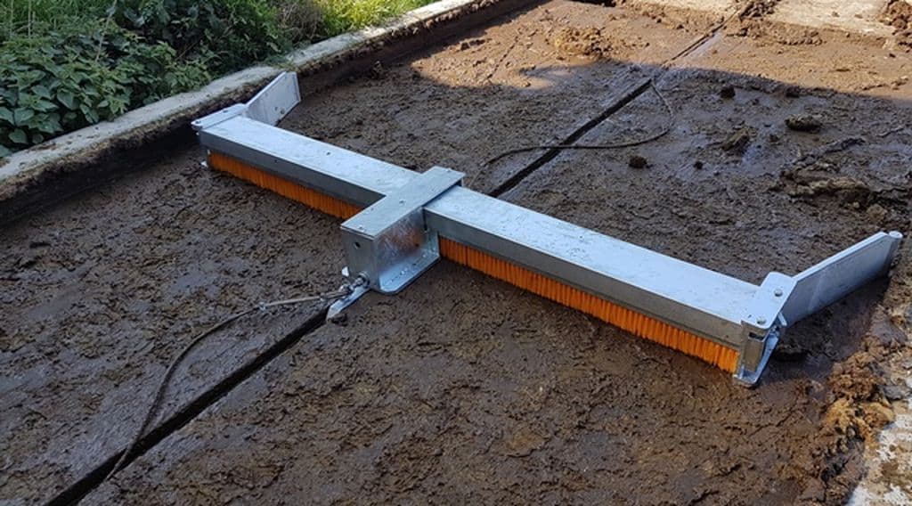 Le racleur SBC assure la finition - Entraid