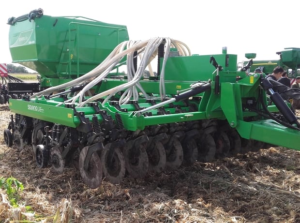 Semoir à semis direct Weaving Great Plains John Deere 750 A