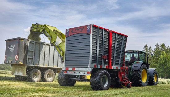 autochargeuse Fliegl Büffel, nouveauté Agritechnica - Entraid