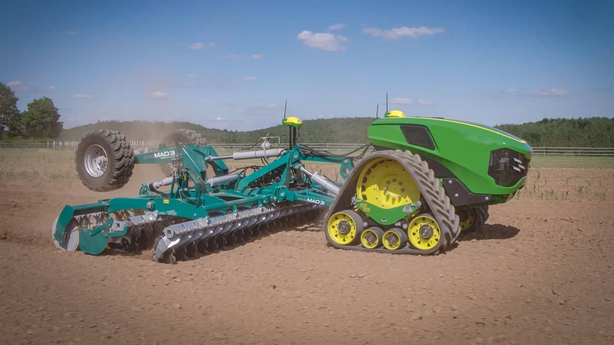 John Deere Joker : un robot électrique et autonome de 680 ch