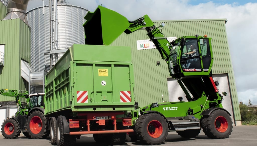 Un chargeur télescopique puissant et original : le Fendt Cargo T - Entraid