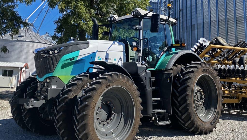 Kit pour rendre un tracteur autonome : Fendt 1000 autonome par Hexagon