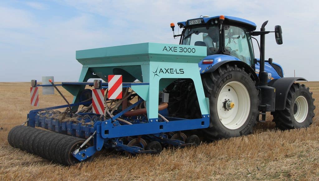 Un semoir à disques inclinés en direct du terrain - Entraid