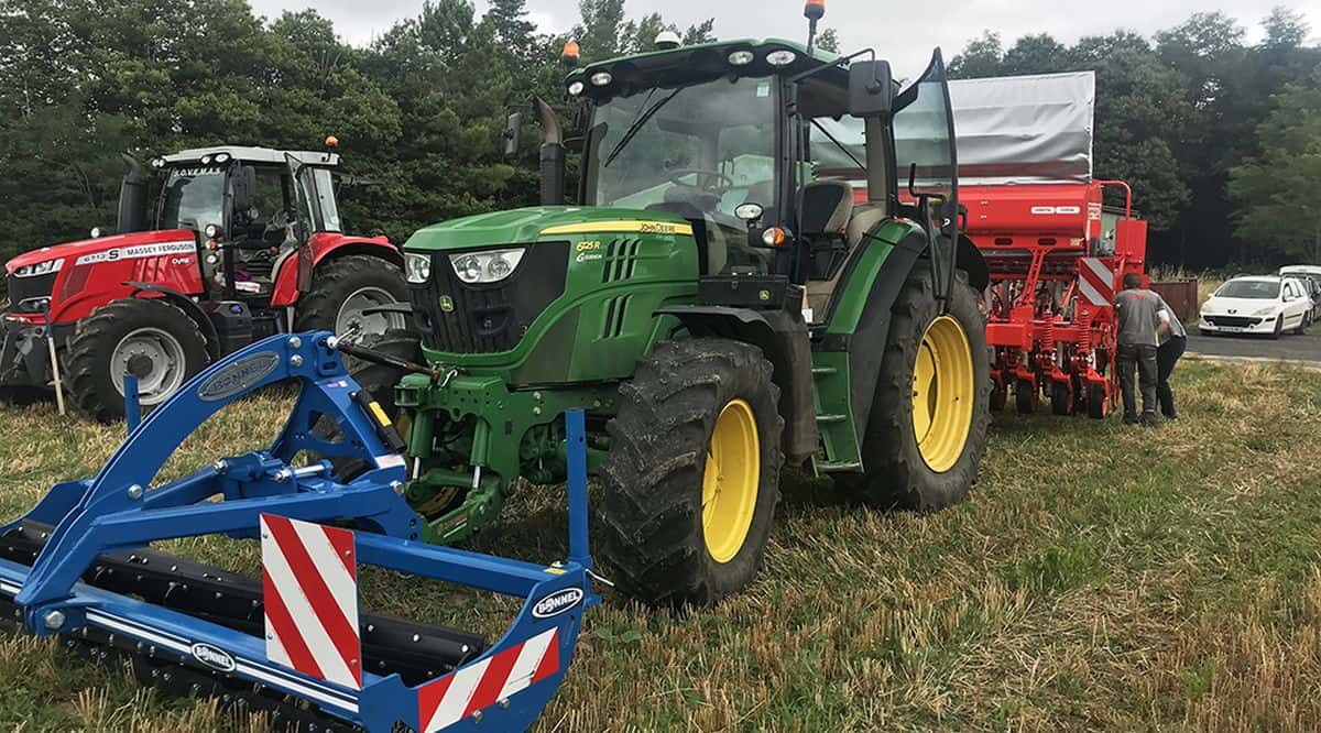 Choisir son outil de sursemis de prairie, ce qu'il faut savoir - Entraid