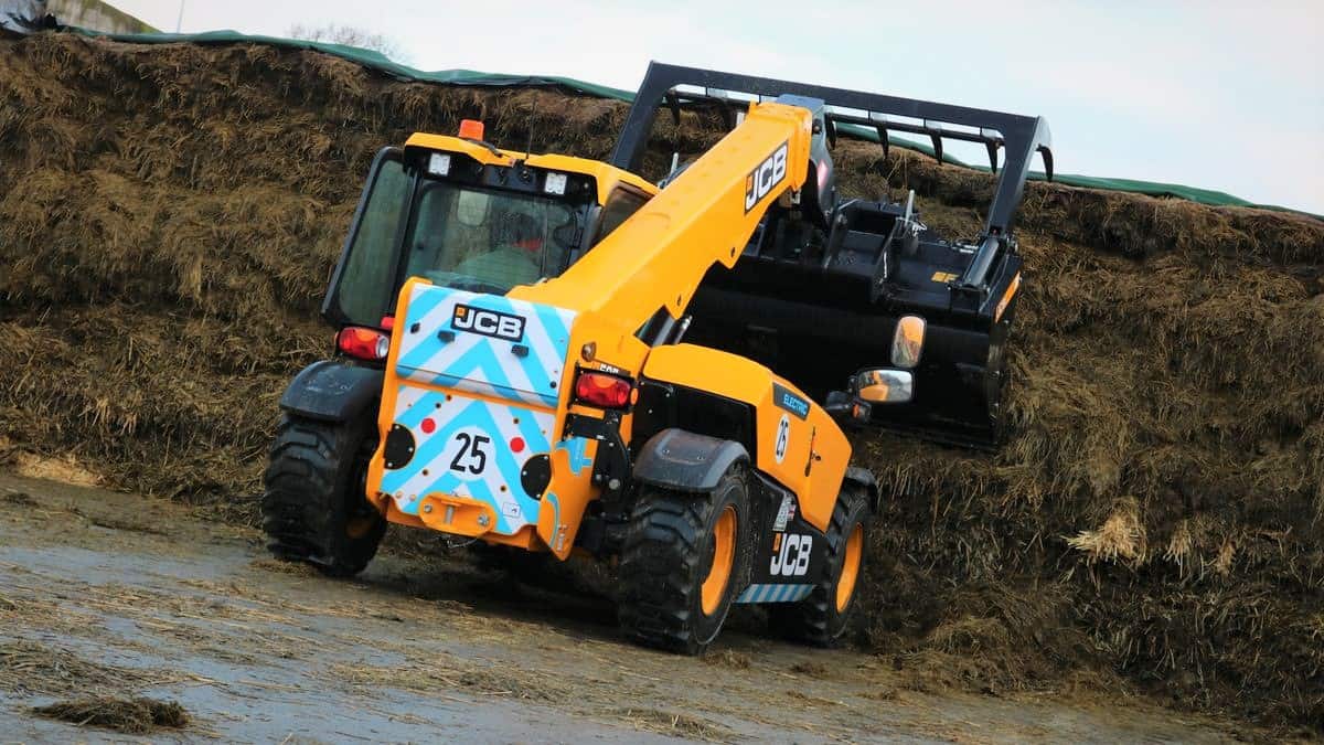 Essai télescopique électrique JCB 525-60E : autonomie, prix, avis - Entraid