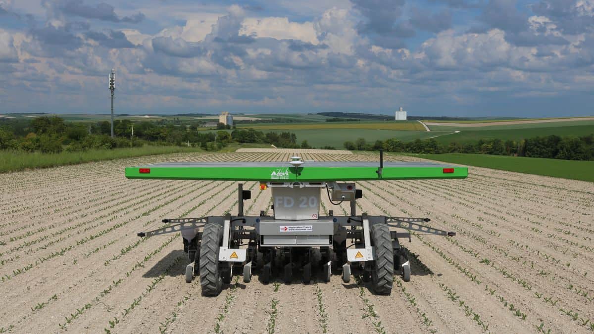 Caractéristiques robot FarmDroid FD20: capacité, fiche technique et prix