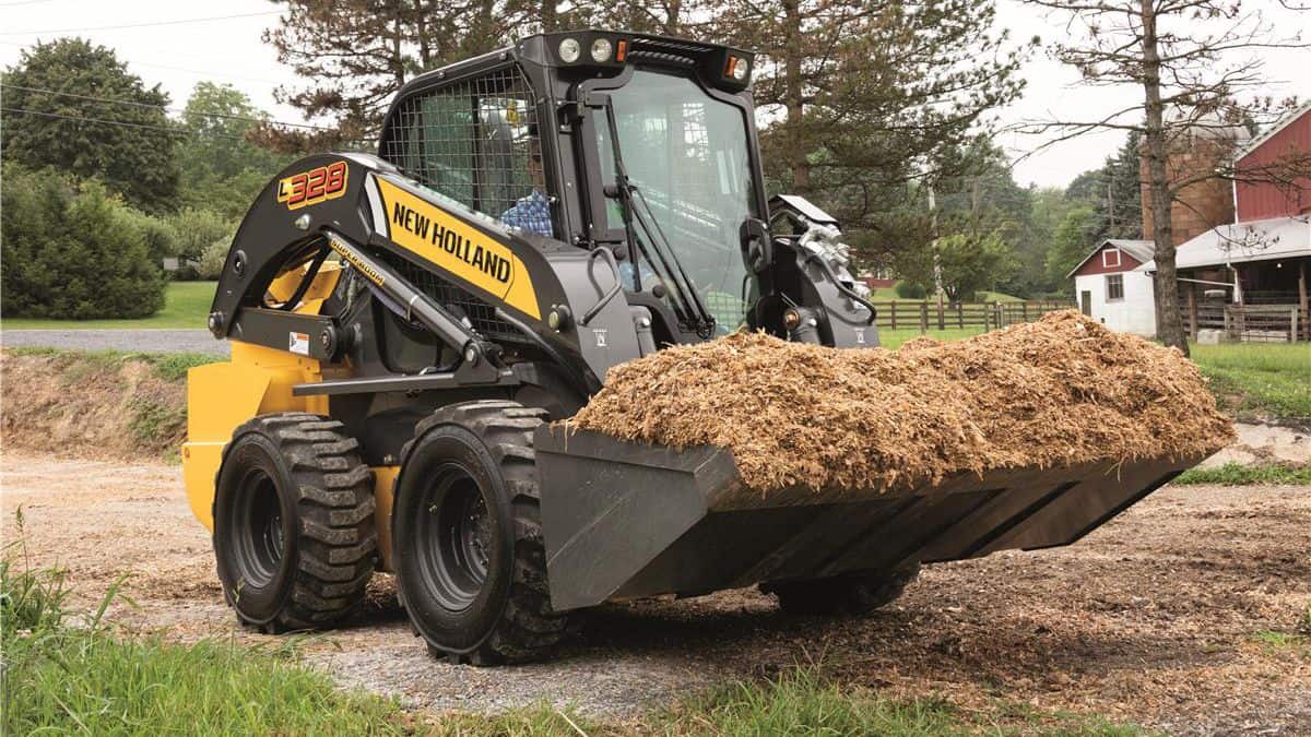 50 ans mini chargeuses New Holland et présentation de la série 300