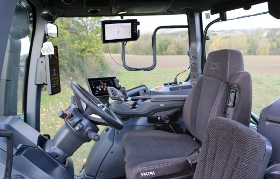Essai Valtra T255 Versu : test drive en photos et en vidéo du tracteur ...