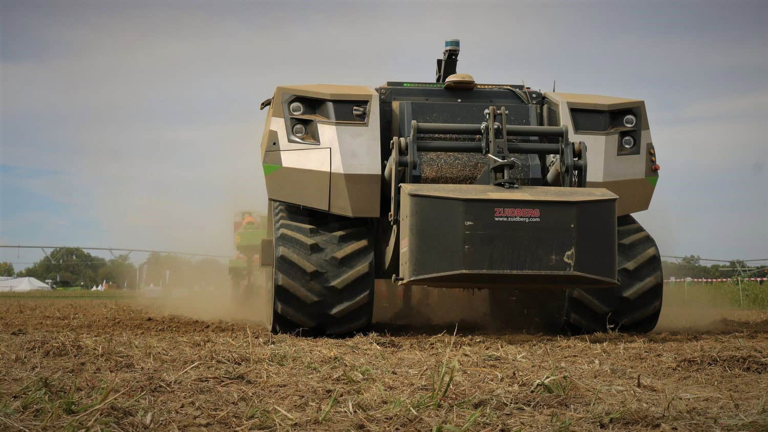 Distribution robots en France : AgXeed et AgroIntelli se positionnent