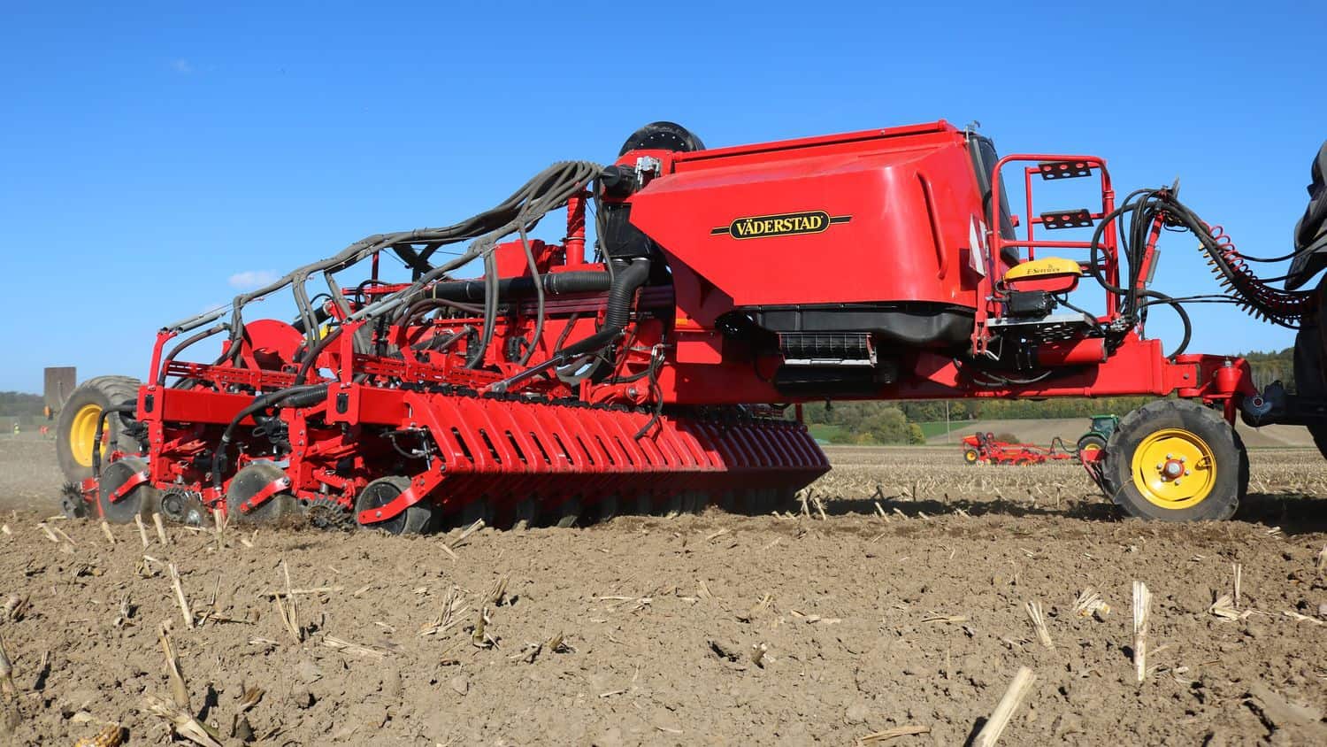 Semoir Väderstad Proceed et déchaumeur Cultus HD 525 au SIMA 2022