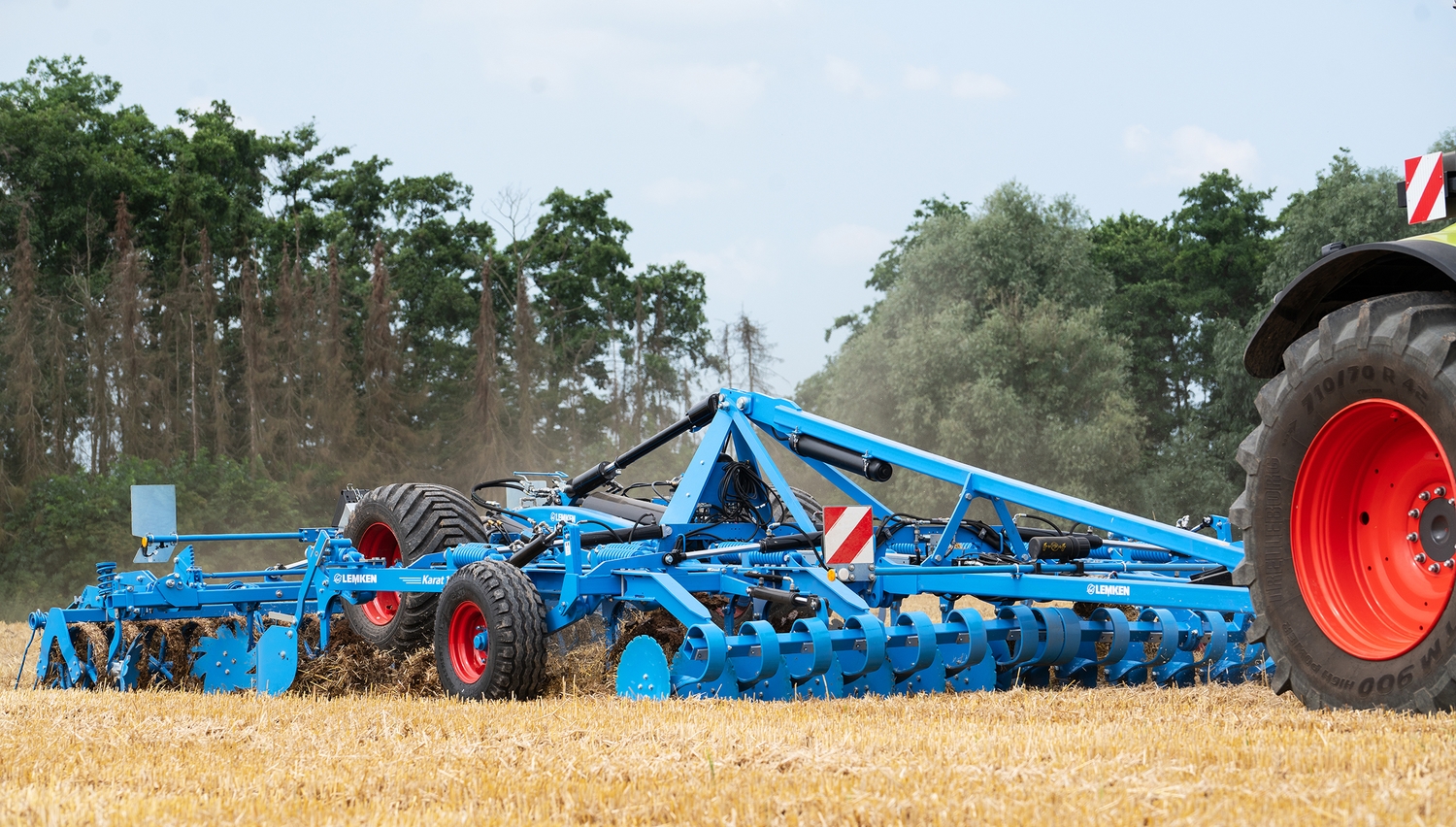 Lemken Karat 10 : un déchaumeur à dents plus efficace
