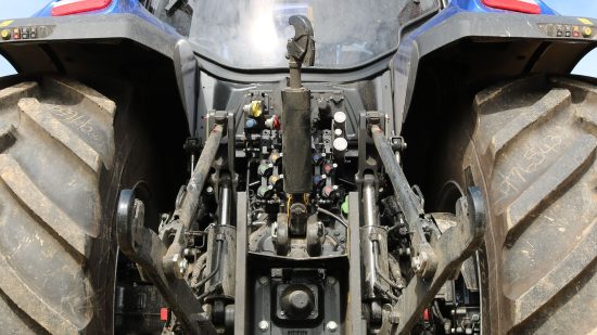 Choisir ses coupleurs hydrauliques pour son tracteur