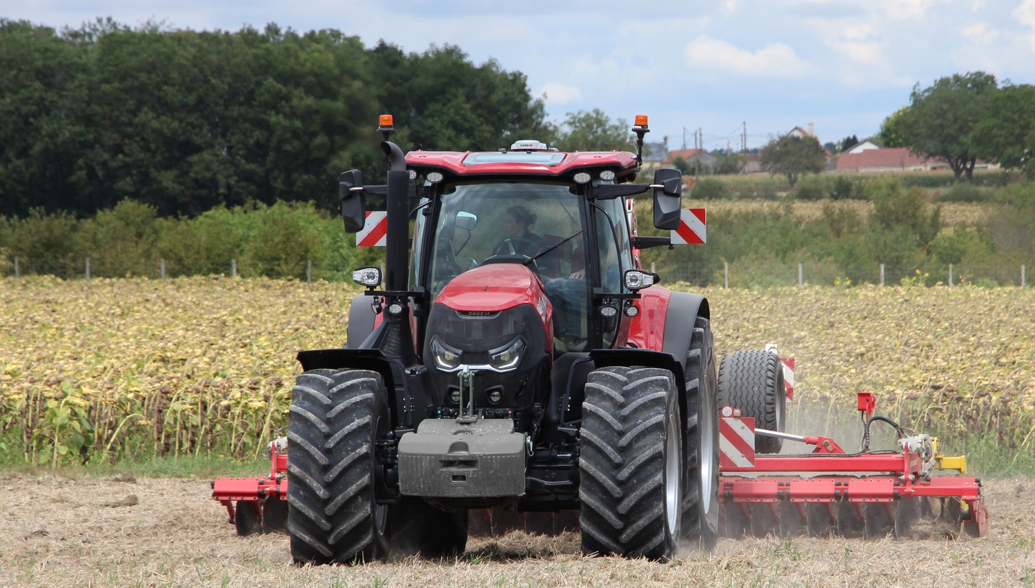 Essai Case IH Optum 340 : le tracteur valorise bien sa puissance